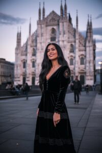 10 Stunning Trad Goth Outfits for Women! – fashionbylina.com