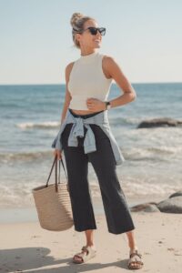 14 Dark Denim Jeans Outfit Ideas for Every Season – fashionbylina.com